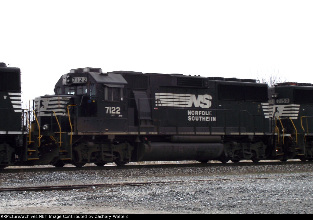 NS 7122